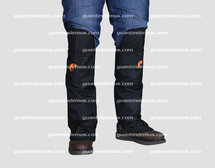 Polainas viboreras color negro / JYR-1600-N – Guantes Lemus